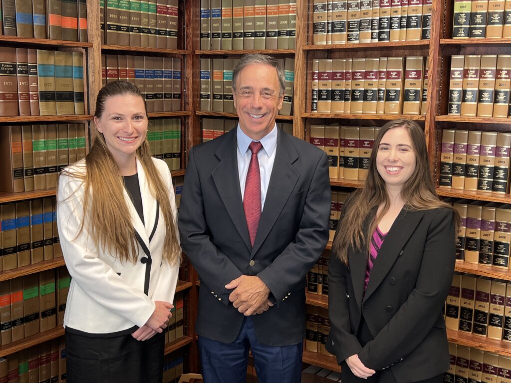 Heather Errede, Morgan McAfee sworn in as newest SAO prosecutors ...